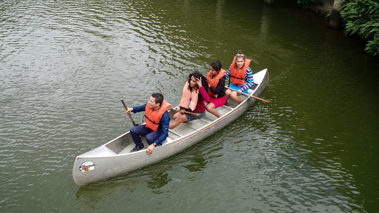 10 Essential Boating Safety Tips for a Safe Season on the Finger Lakes ...