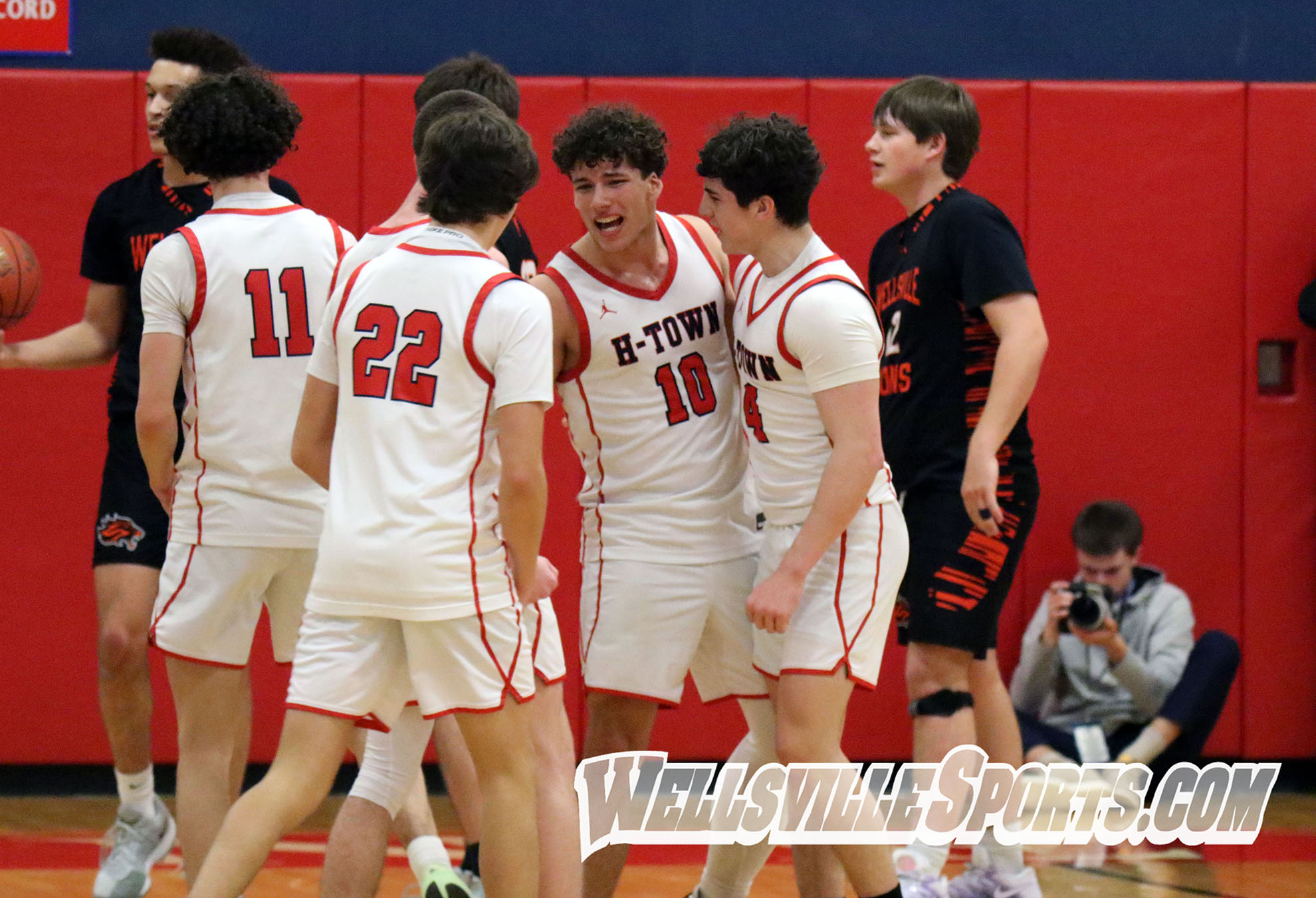 Hornell ends rivalry series in the old gym with a huge Section V ...